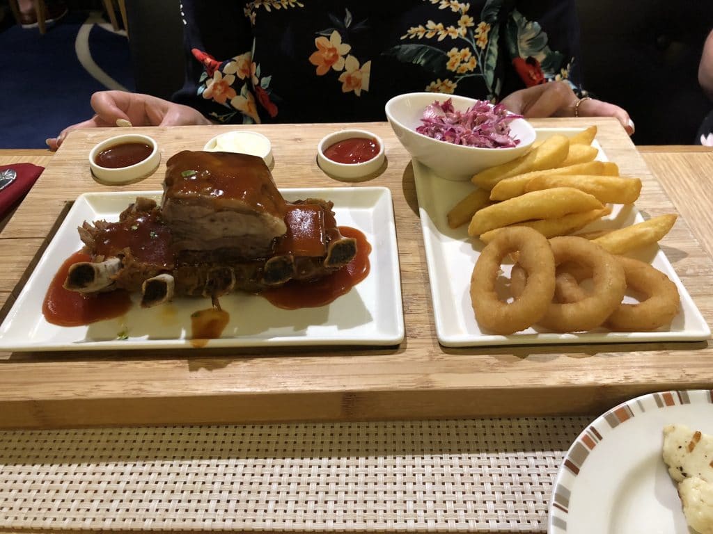 Complimentary Dining on P&O Arvia: What Food is Included?