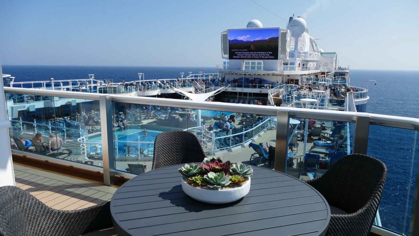 Useful Guide to Specialty Dining on Enchanted Princess